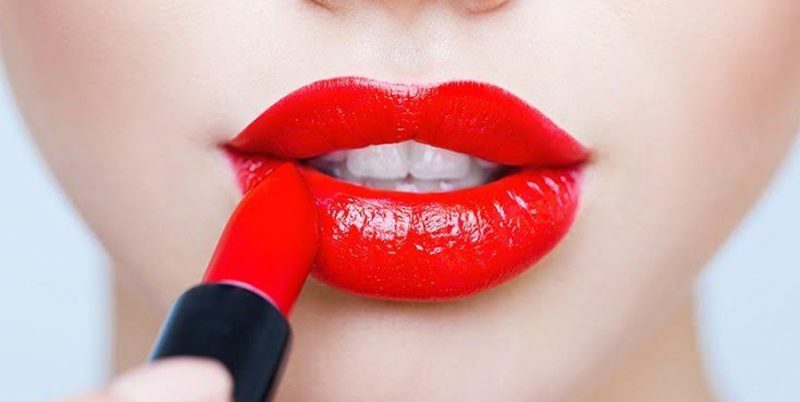 Seven Tips to Mastering a Bold Lip – Caroline Jayne Makeup Artistry